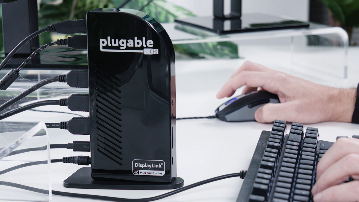 How to Add Two or Three Screens to the M3 MacBook Pro ~ Plugable ...